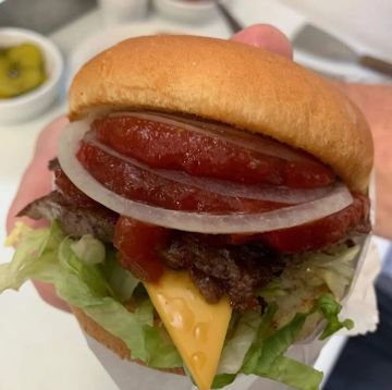 Wonderburger Grill - CHICKEN TENDER SANDWICH
