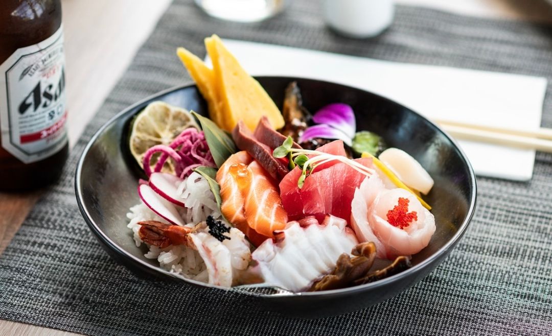 Arlington - L Eel + Avocado