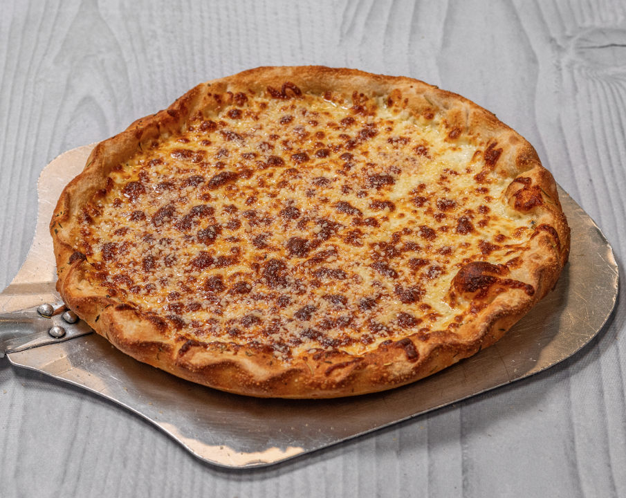 Luckys - Medium Red Pizza