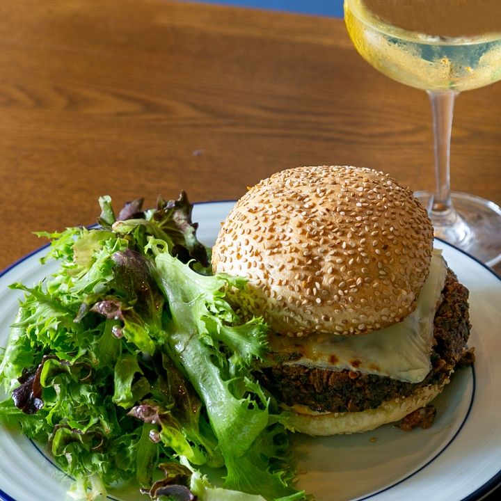 BRIDGET FOY'S - Cheeseburger Royale