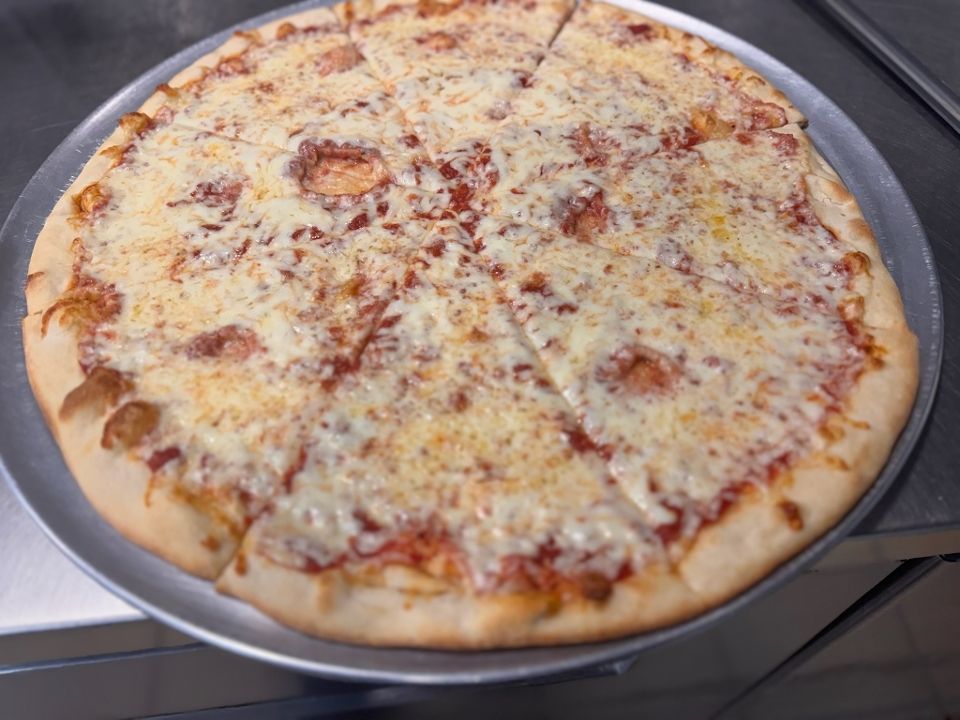 449 West Butler Avenue - Regular Slice