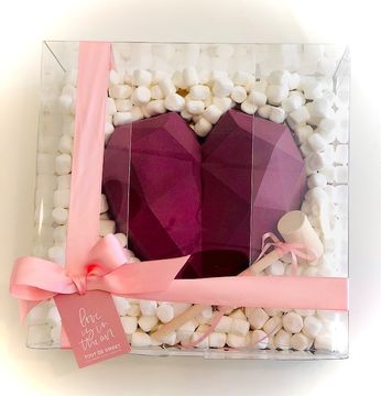 Tout de Sweet {|} - DARK TRUFFLES HEART TIN