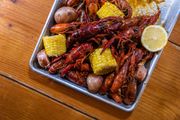 Bucket O' Crawfish - Norwegian King Crab Legs (5-6 legs per pound)