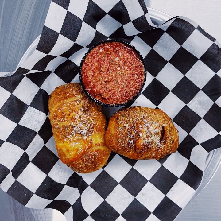 Archie's Pizza - Snapple Ice Tea (20oz)