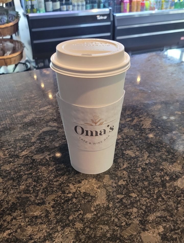 Omas Cafe + Wine Bar at Residence Inn Downtown - Red Velvet Cupcake