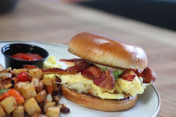 Vaca Brunch & Beyond 14417 Ramona Boulevard #B5 | Toast