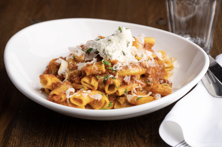 Tuscan Market Village - Salem, NH - ORTAGGI PANINI