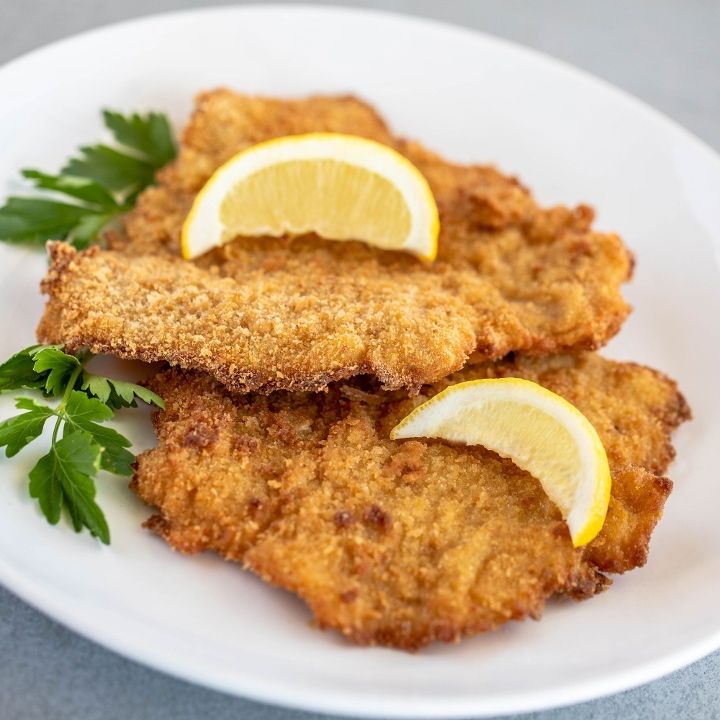 8030 Broadmoor Rd - Chicken Schnitzel Lunch