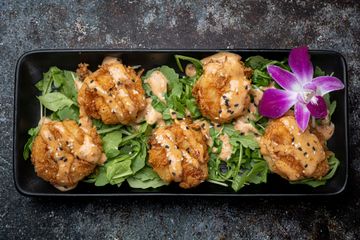 Harats by the Sea - Harat's Famous Chicken Wings - 12