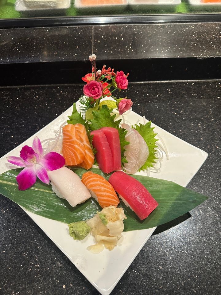 2511 Ritchie Avenue - Miyako Bento Box D
