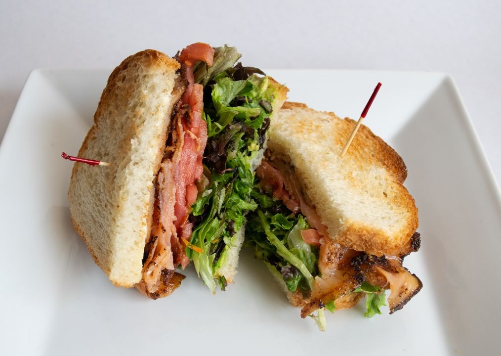 Kelly's Market & Deli - Bagel, Cream Cheese, and Smoked Salmon