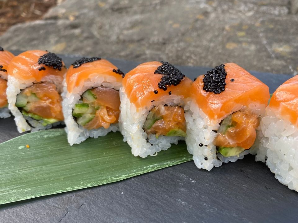 Nakato Japanese Restaurant - Atlanta - Tuna Roll