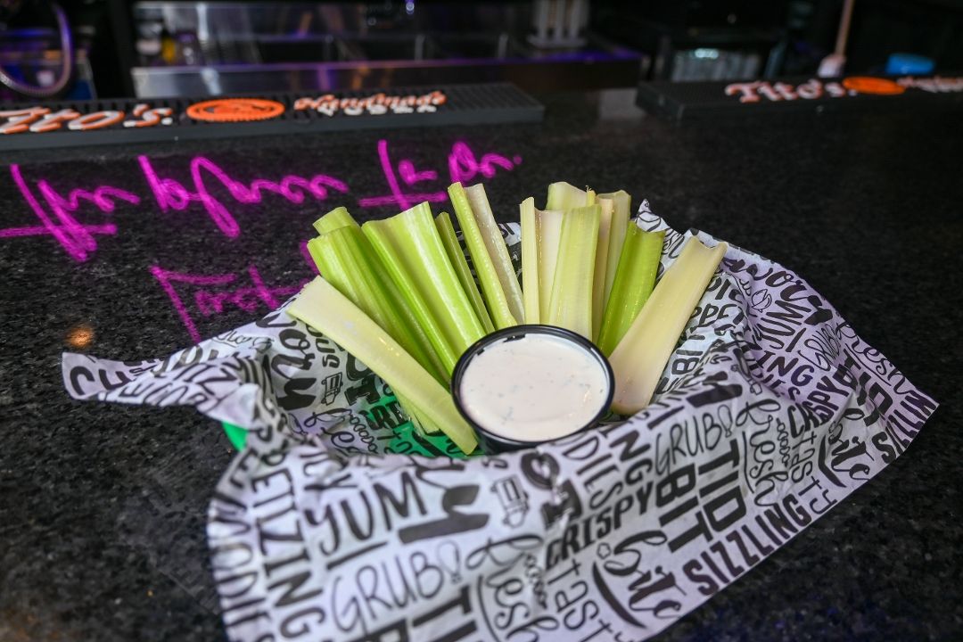 Lucky's Bar and Grill 6021 Memphis Ave. | Toast