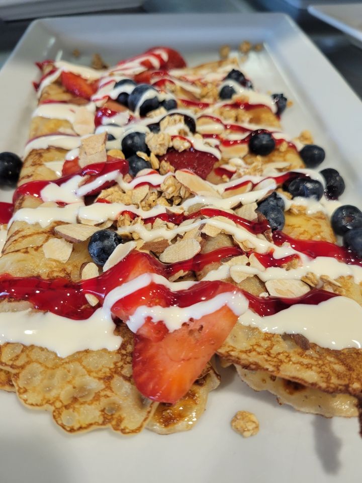 Golden Nest - Oshkosh 1716 Oshkosh Avenue | Toast