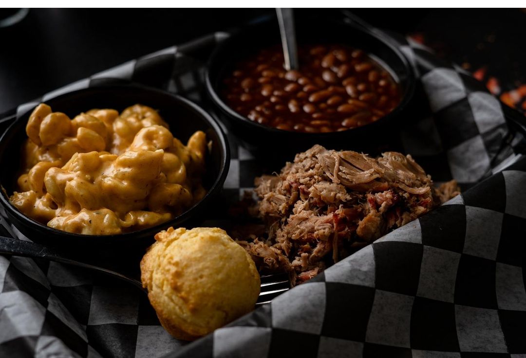 Bubbies BBQ - Pleasant Hill - Special Burger