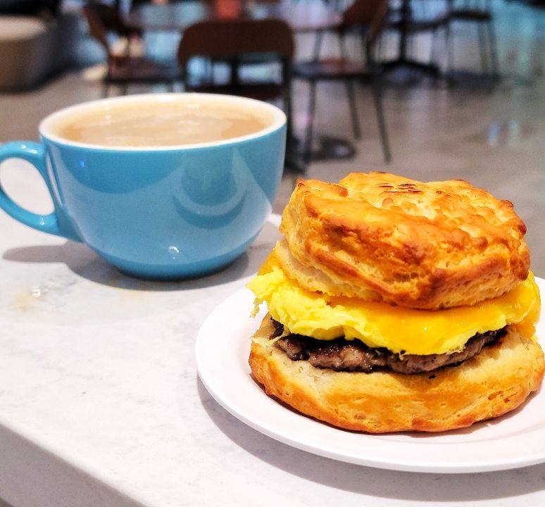 Le Bon Cafe 316 NE 9th Street | Toast