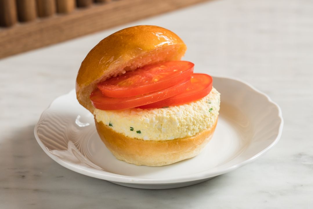 Sant Ambroeus Coffee Bar Aspen | Toast