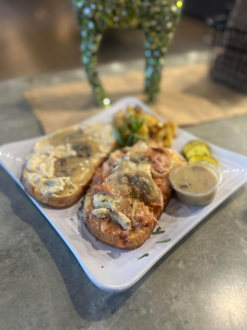 Open-Faced Hot Turkey Sandwich | Unity Cafe