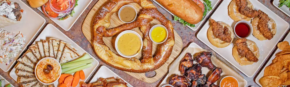 Great Oaks Tavern - Pulled Pork Sandwich