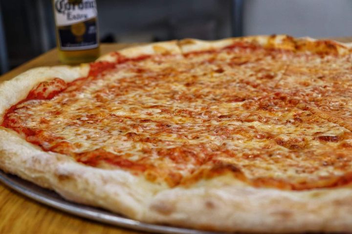 The Big Slice -Republic 558 e Harrison - The Supreme Ruler