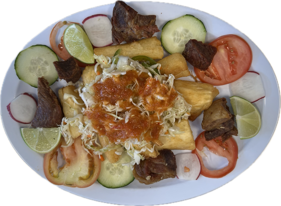 Yuca Frita con Chicharron | Dulce's Antojitos