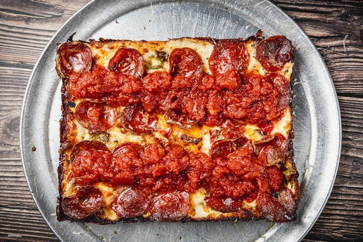 Gold Tooth Tony's Detroit Pizza - Bellaire - Big Ole Quart of House ...