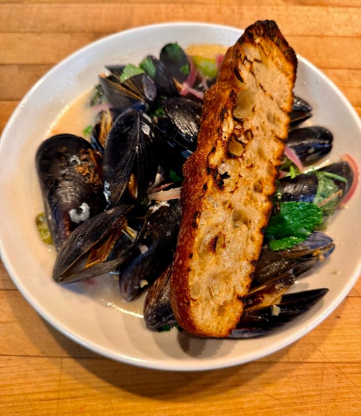 Henlopen City Oyster House - Bay Scallop App