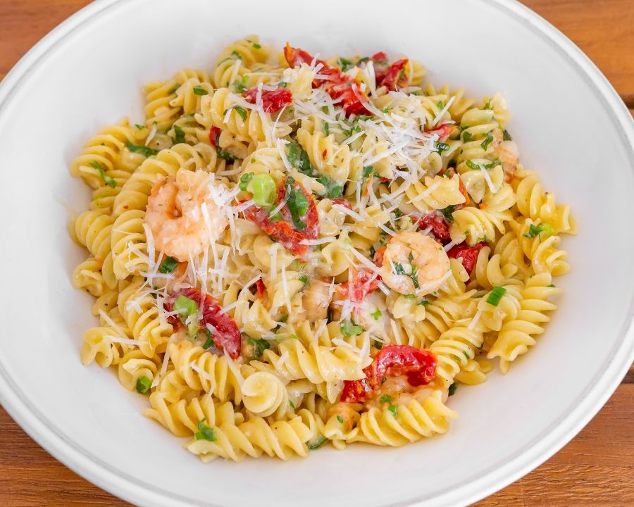 PASTA ON THE FLY - Vodka Sauce with Fusilli