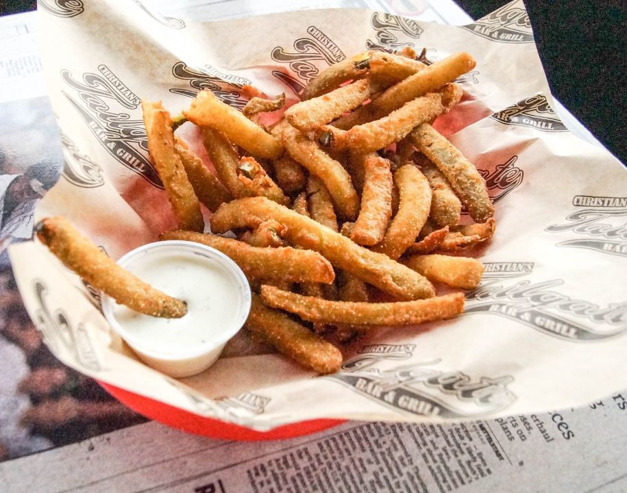 Christians Tailgate Bar and Grill | Toast