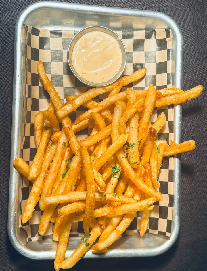 PLS on Sixth Hotel Zags | Toast