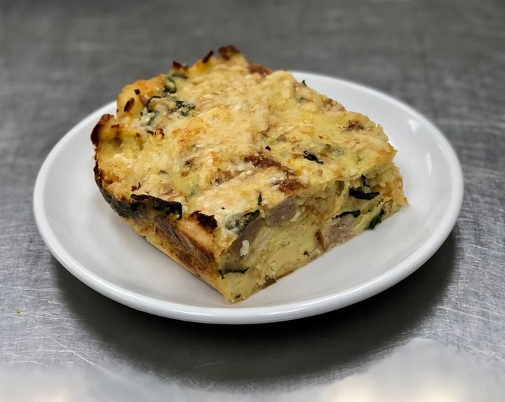 O+O Pizza / The Clover & the Bee - Pistachio Chocolate Chunk Muffin