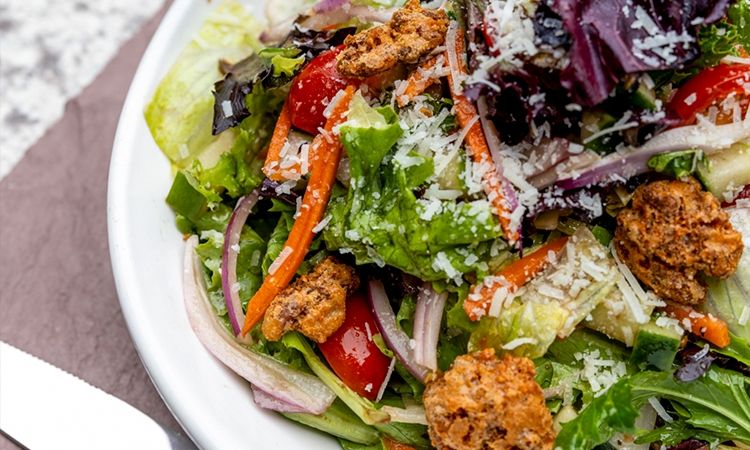 National Harbor - Rotisserie Chicken Flatbread