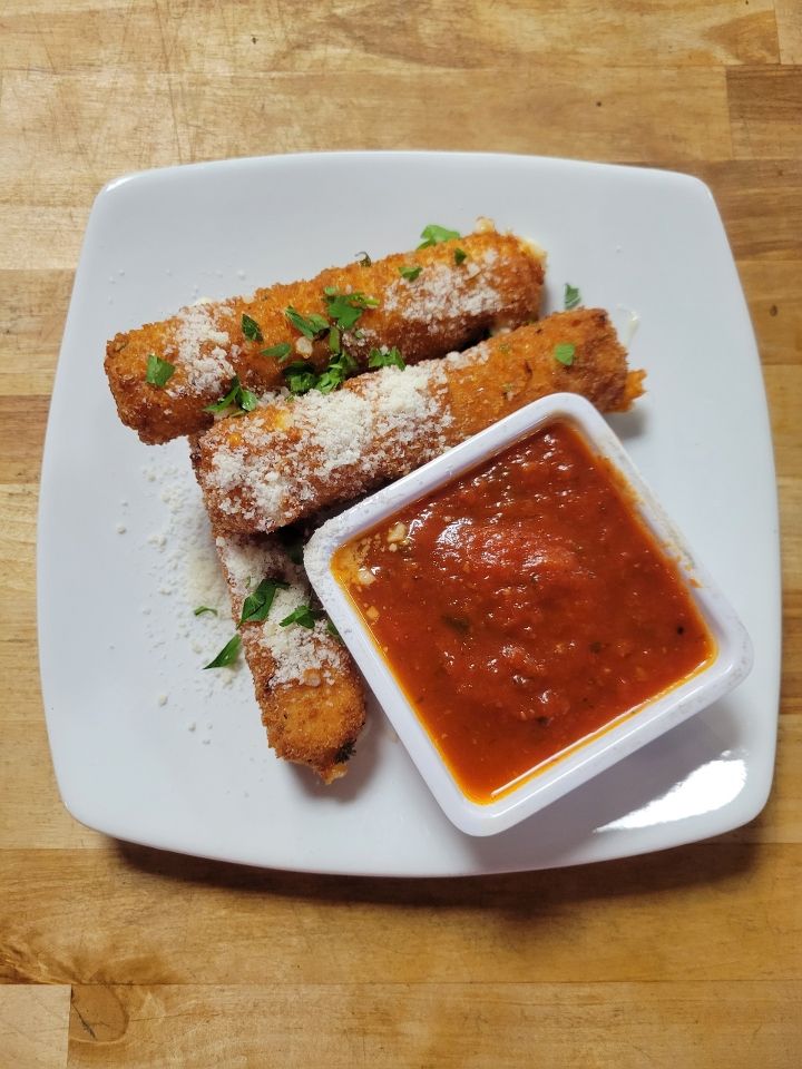 Square Peg Pizzeria - Glastonbury | Toast