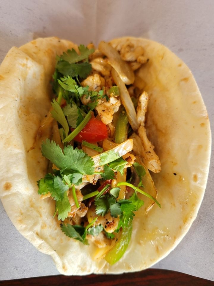 Birrieria Mama Rosa | Round Rock 1 Indian Meadows Dr - Birria Taco