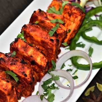 2316 US HIGHWAY 130 - Chicken Tikka Masala