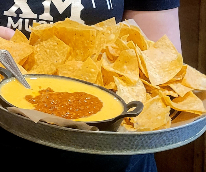 5424 Old Jacksonville Hwy - Texas Ranger Nachos SM