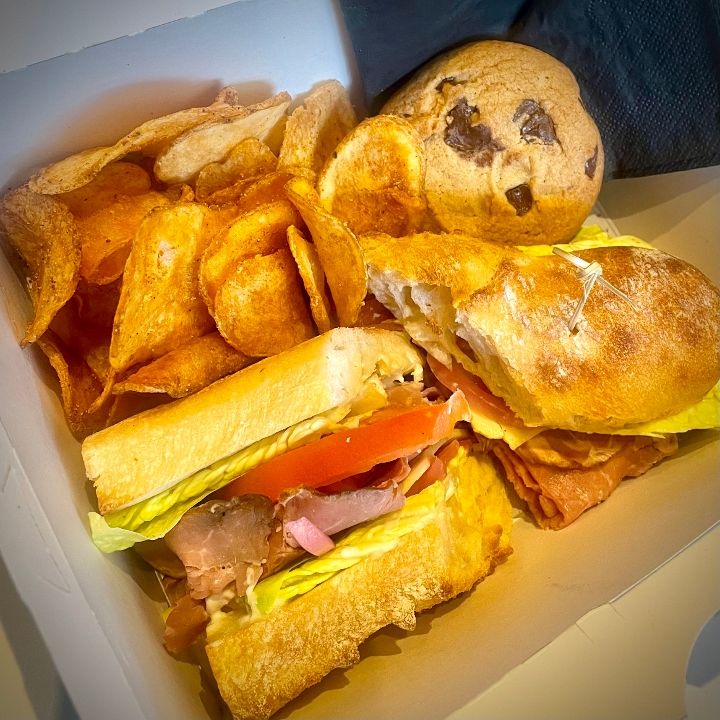 Old Line Kitchen & Wine Bar - Grilled Chicken Cimichurri