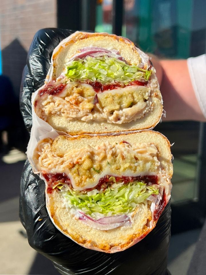 Ghost Sando Shop - Melrose - The Holiday (Limited Time)