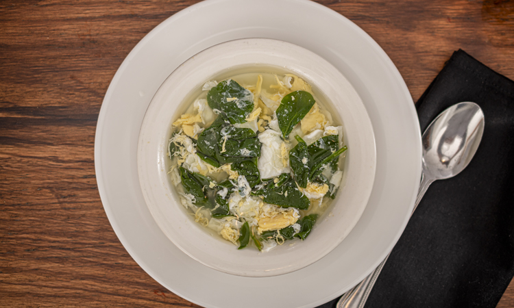 Columbia Inn Restaurant & Cyber Pizza Trucks - Manila Clams