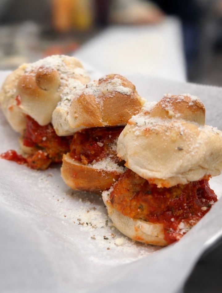 restaurant-profile-page-wrapper.page-title