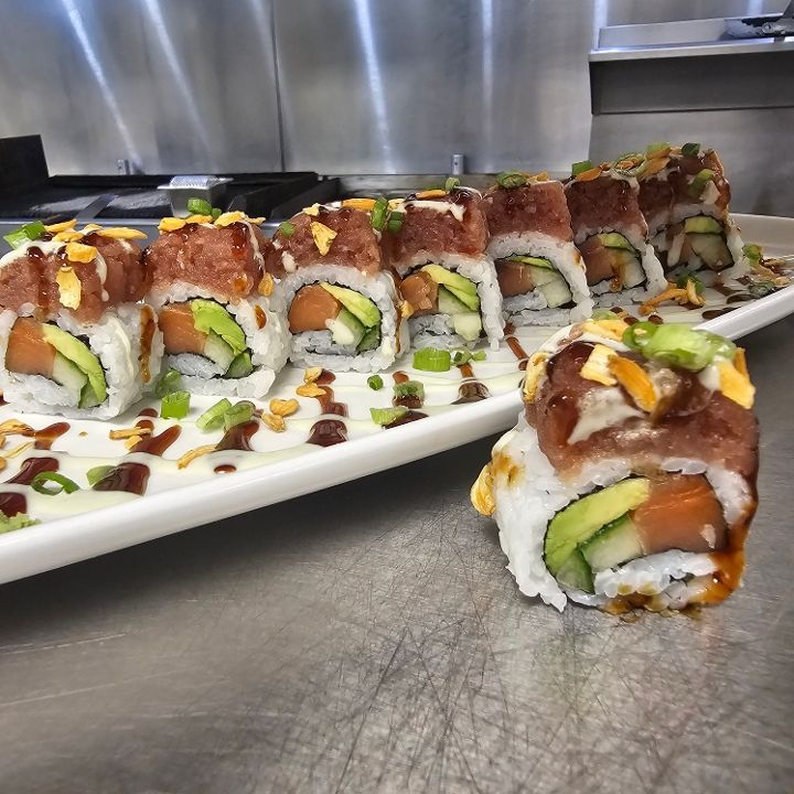 TWIISTED Burgers & Sushi - Cheese-Louise Burger