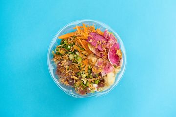 Fresh Catch Poke & The Galley Lounge - Beer Cheese Clam Chowder