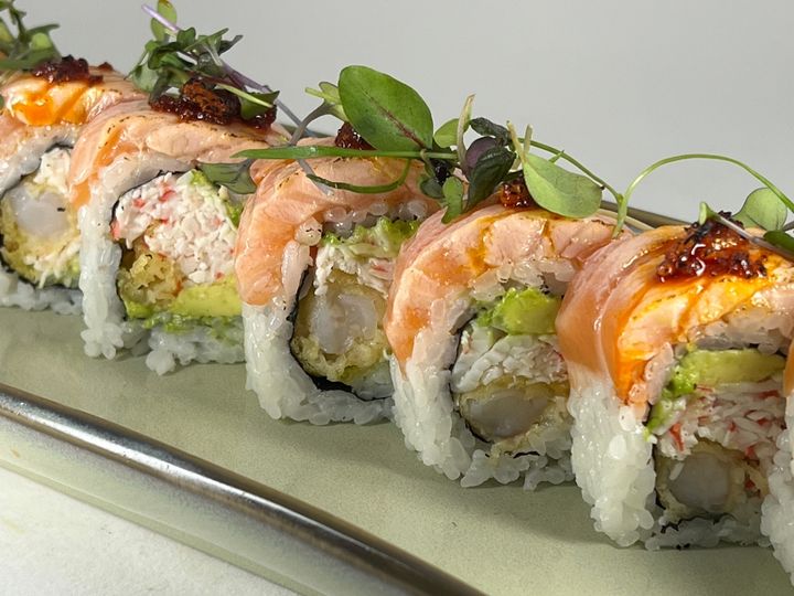 King Salmon Crunch | RB Sushi