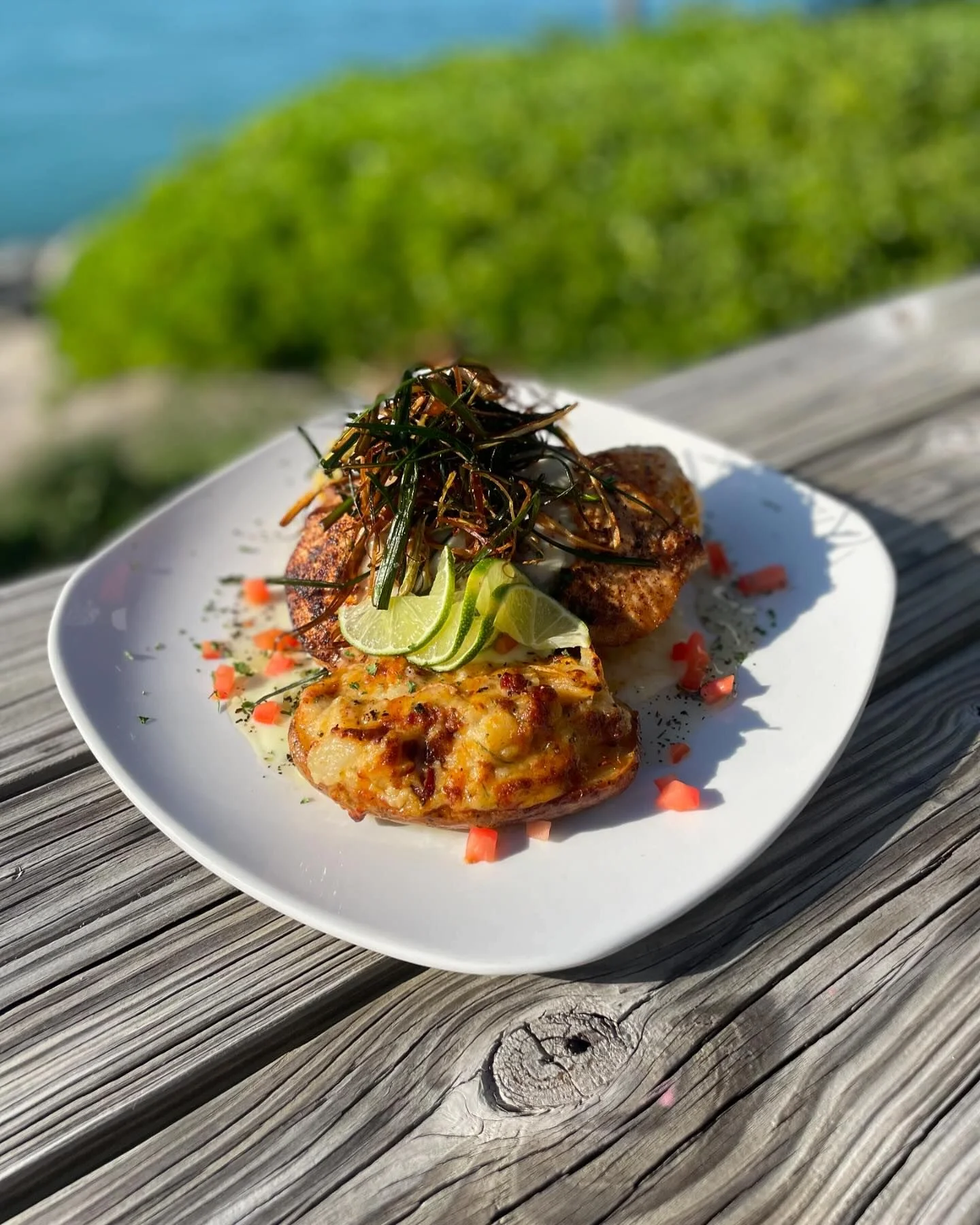 Manatee Island Bar and Grill - Mesquite BBQ Chicken Sandwich