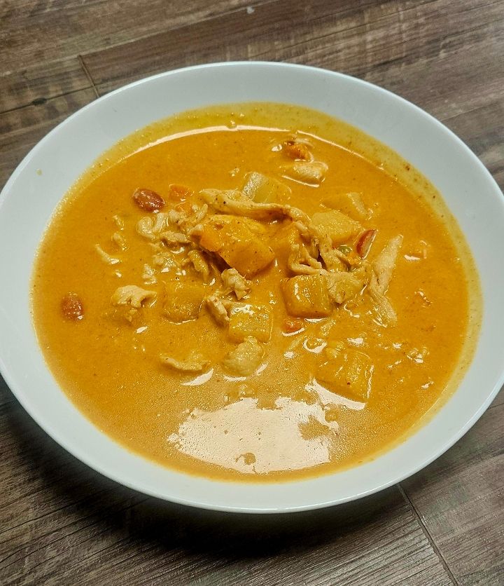 900 Commonwealth Dr - N-1 Pad Thai (Gluten Free) (Peanut)