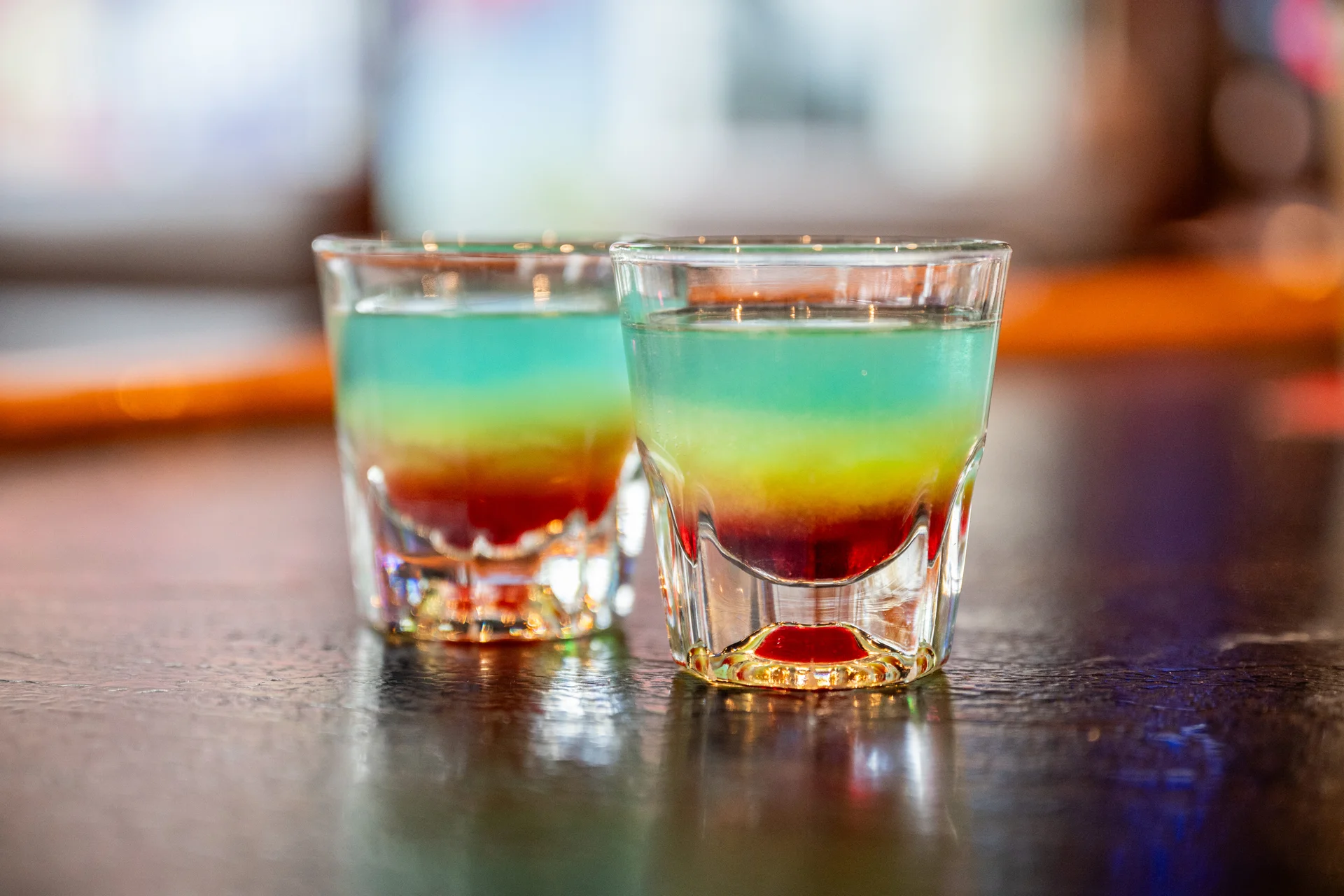 Sak's Sports Bar - Pub Eats & Sports in Vadnais Heights, MN