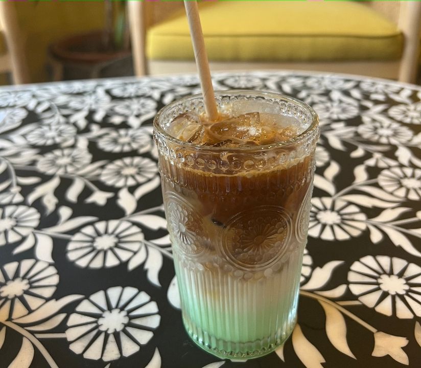 Lola's Eatery - spiced coffee shortbread