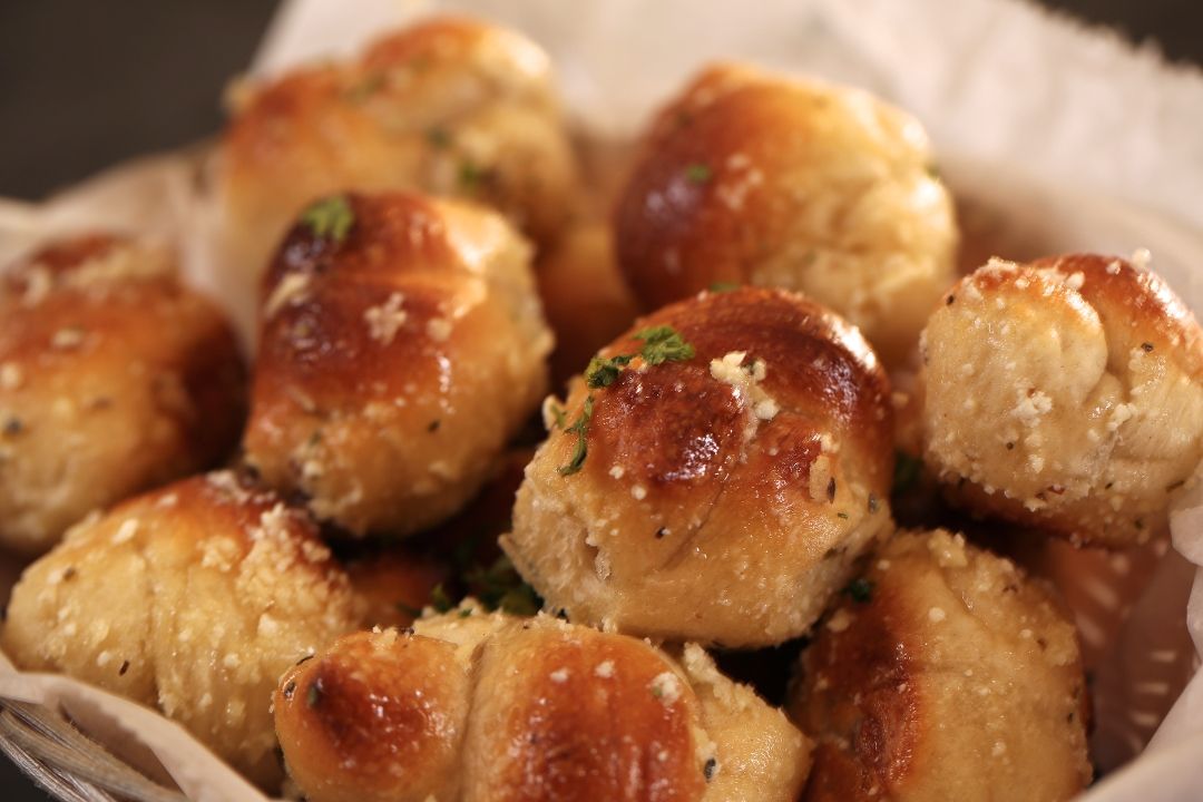 Upper Crust Pizza & Italian Restaurant - Meat Sauce Full