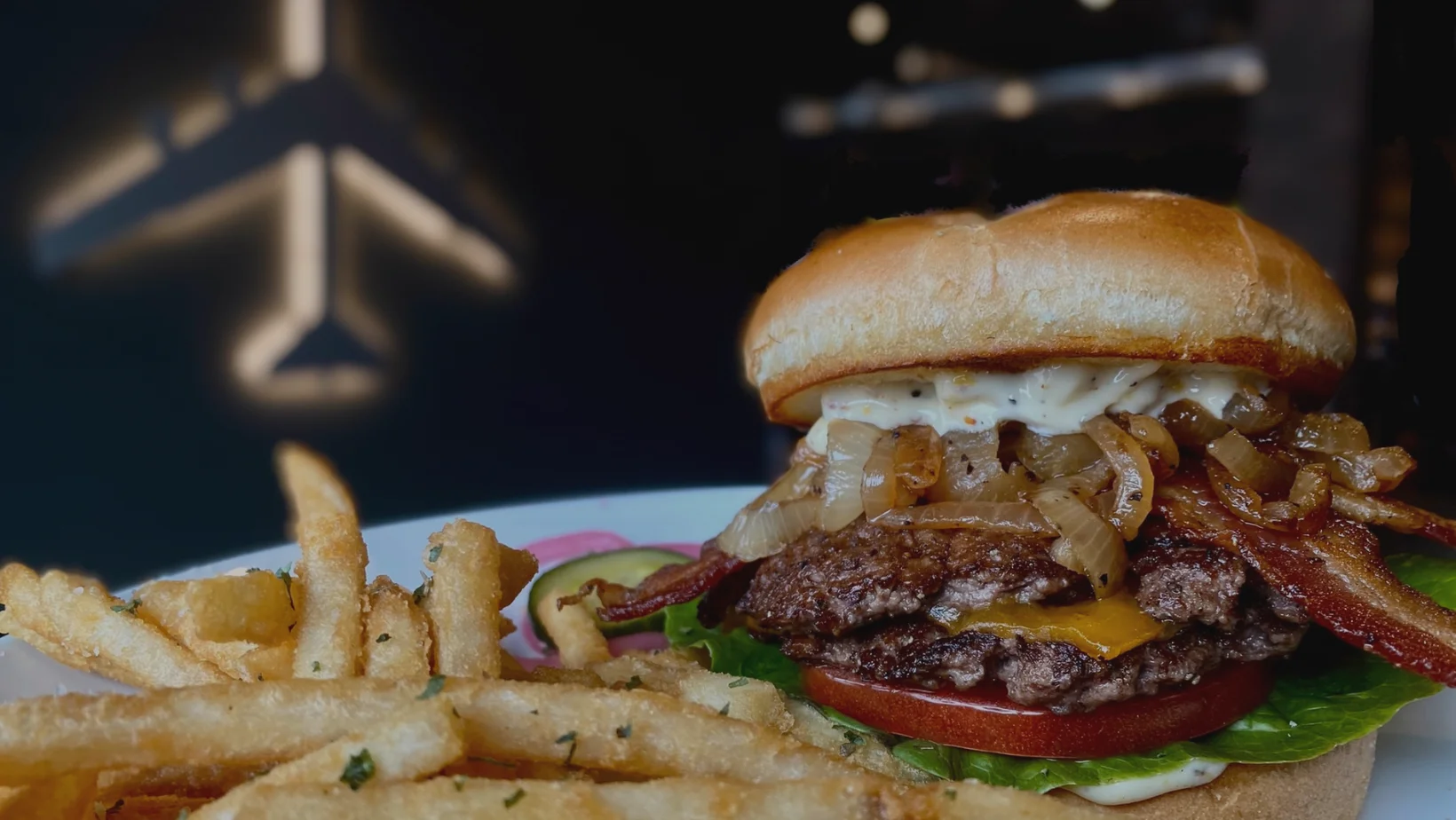 Flight Bar + Grille - Sesame Crunch Salad