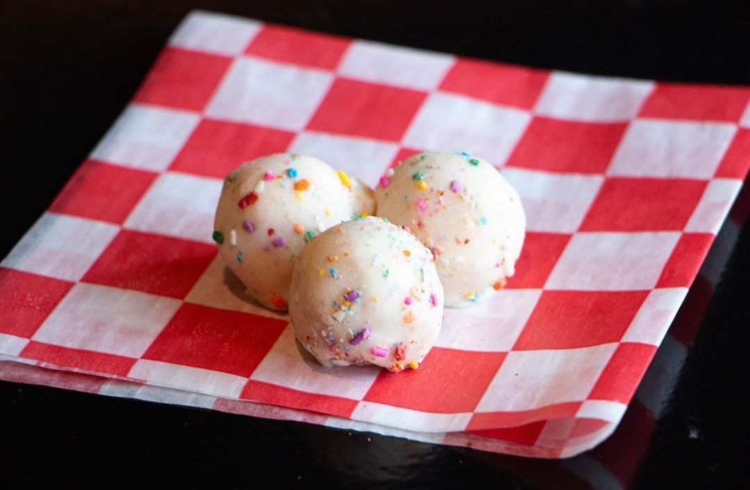 Broke High & Hungry Wrigleyville - Pepsi.